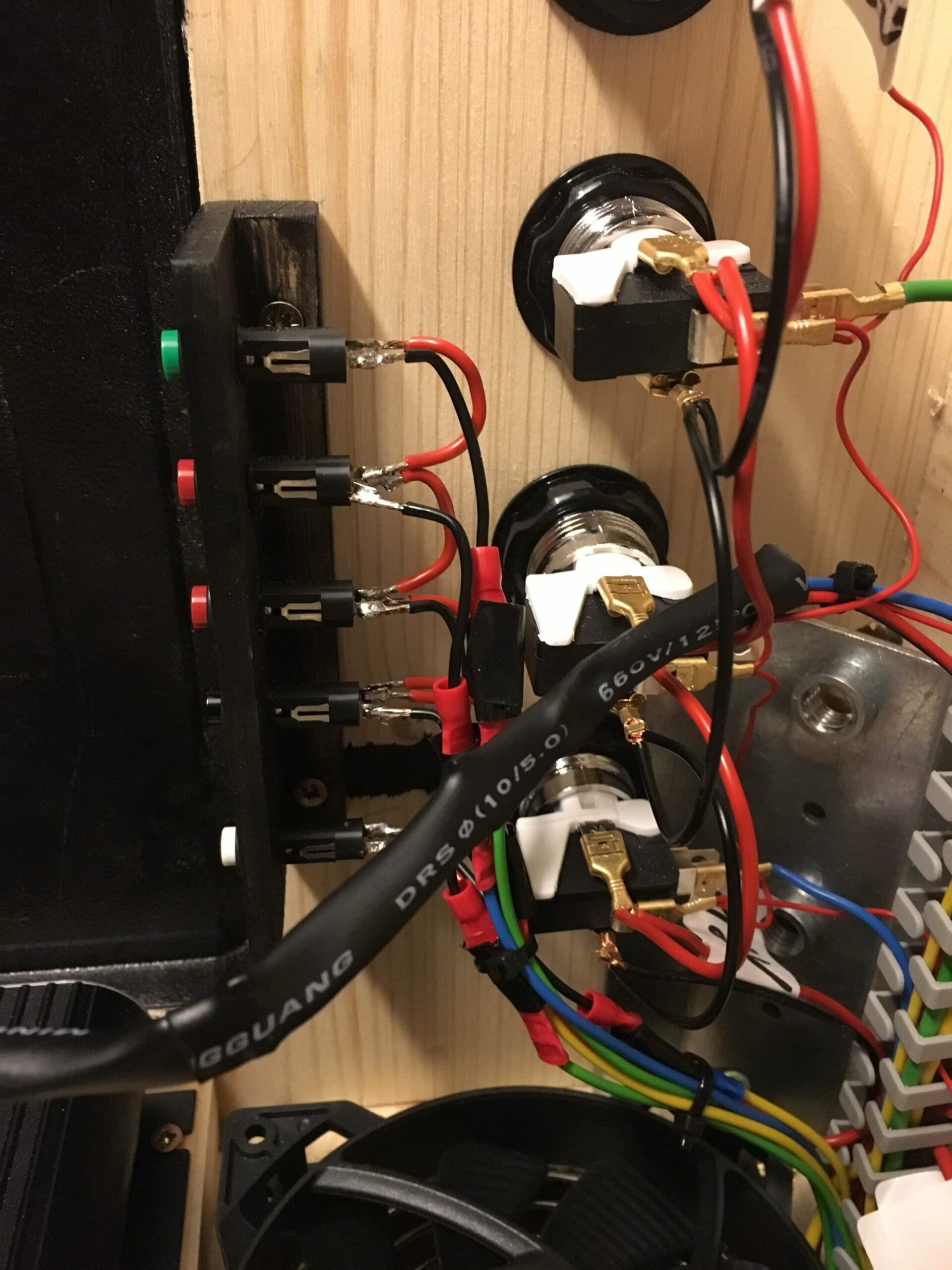 Part 4: Buttons, controller boards and wiring in a Virtual Pinball ...